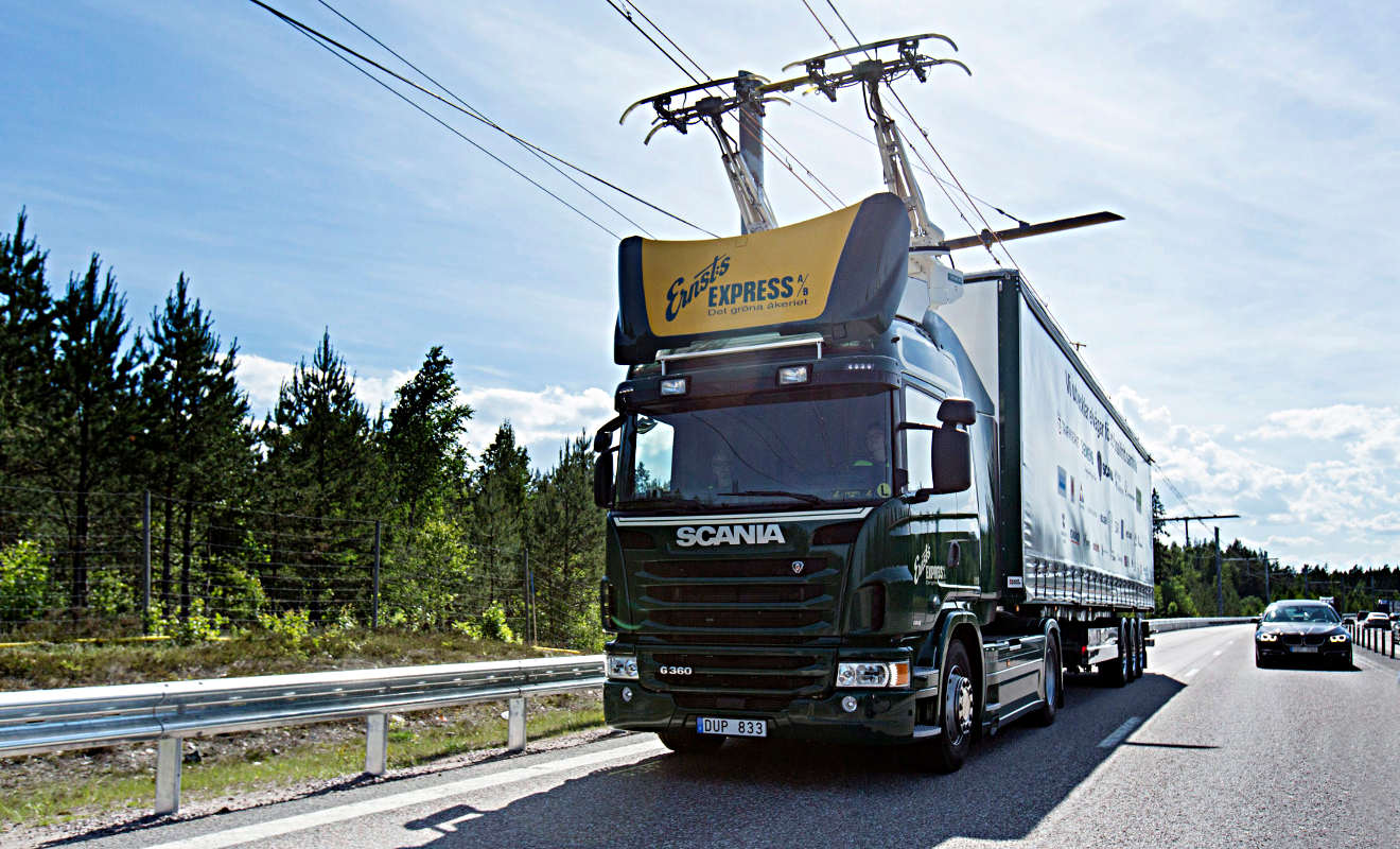 Deutliche CO2-Einsparungen durch Oberleitungs-Lkw - Electrified