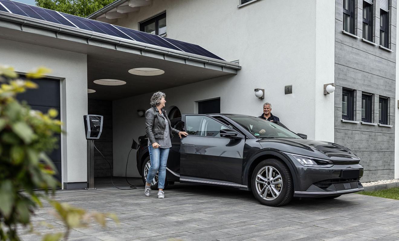 Solaranlage: Wenn das Hausdach das E-Auto lädt - Electrified